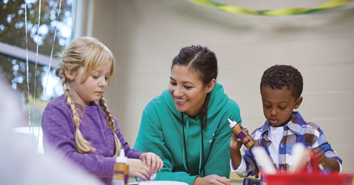 6 Ways College Students Benefit from a Job at the Y | YMCA of Greater ...